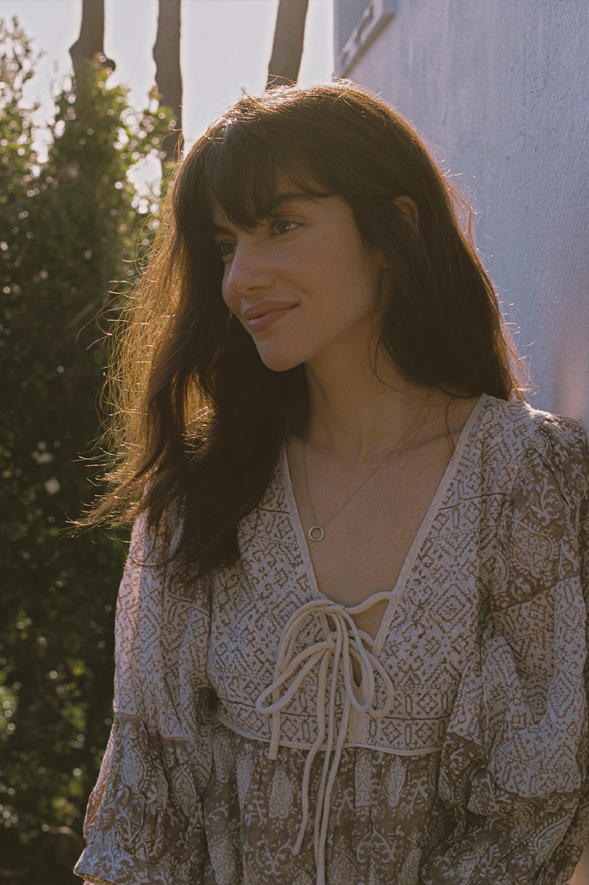 Jasmine Midi Dress - Shell – Daughters of India